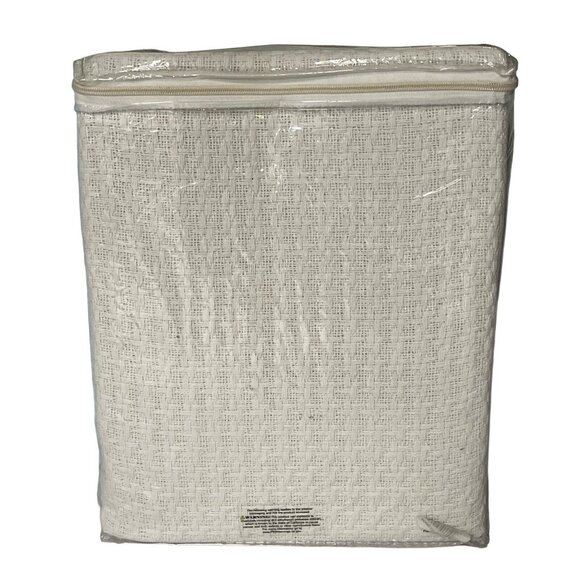 Grand Hotel | Bedding | Grand Hotel Cotton Houndstooth Stitch Pattern ...